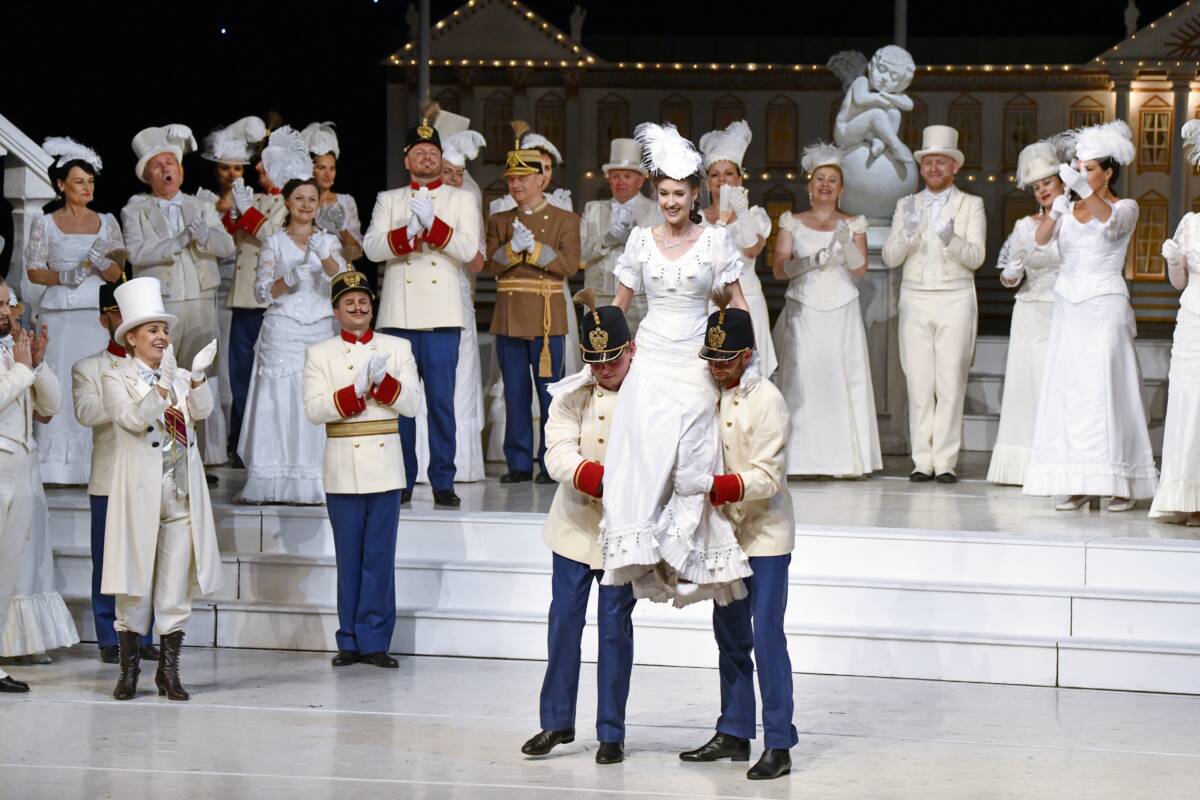 Opera Nova zaprasza na swój 69. sezon artystyczny. Trwają próby do ...