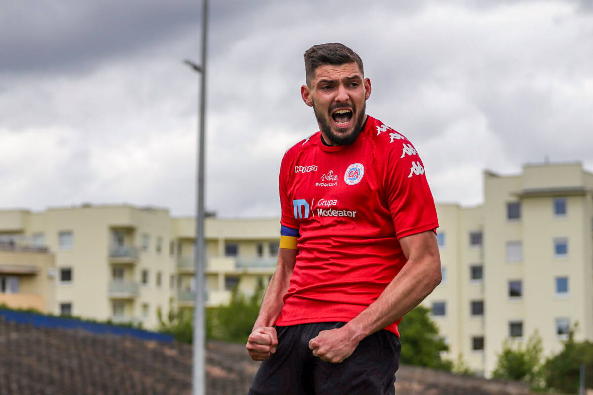 Wyczyn piłkarza Chemika Bydgoszcz na skalę światową. Zdobywał hat ...